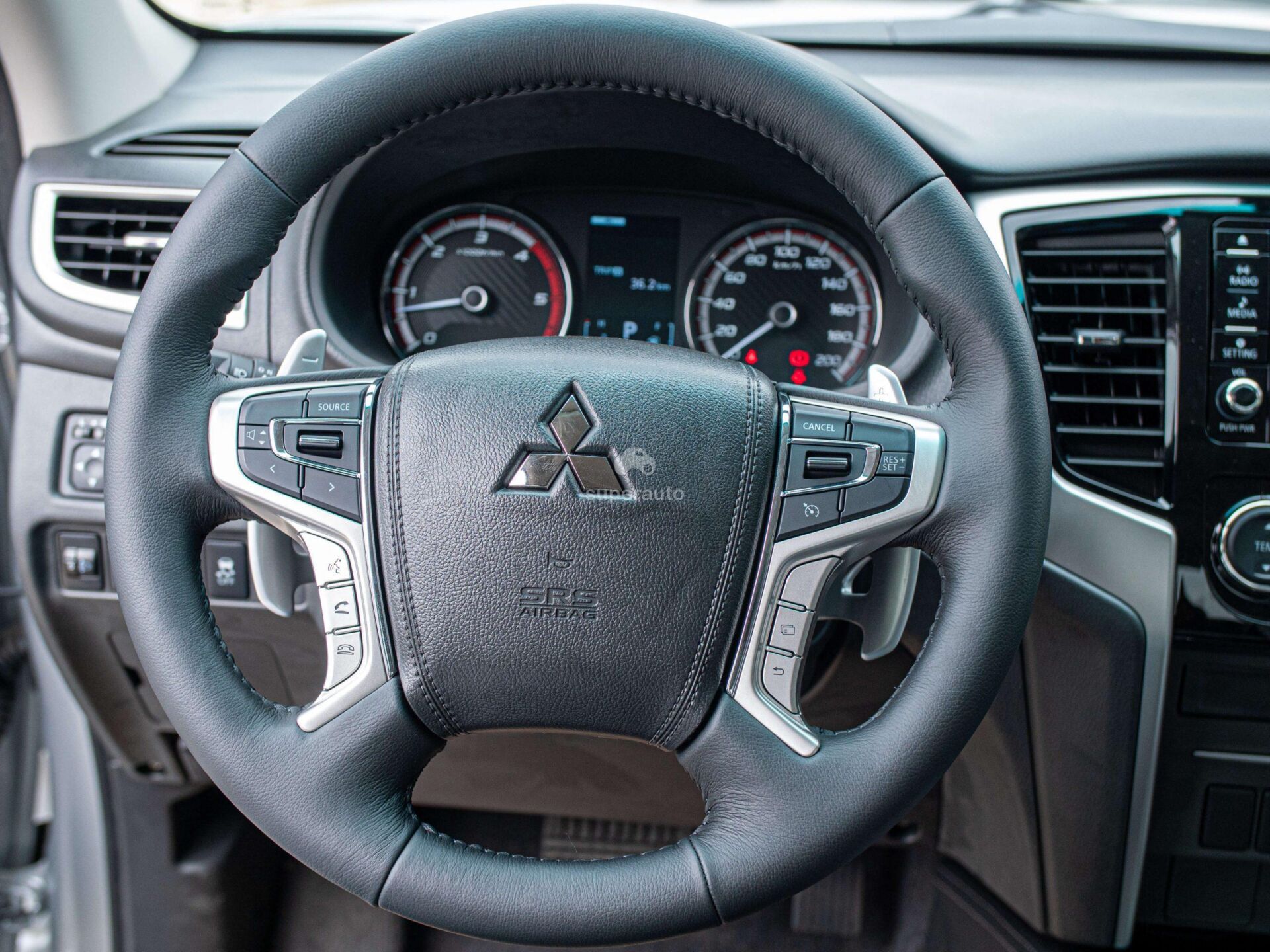 Mitsubishi L200 Sportero